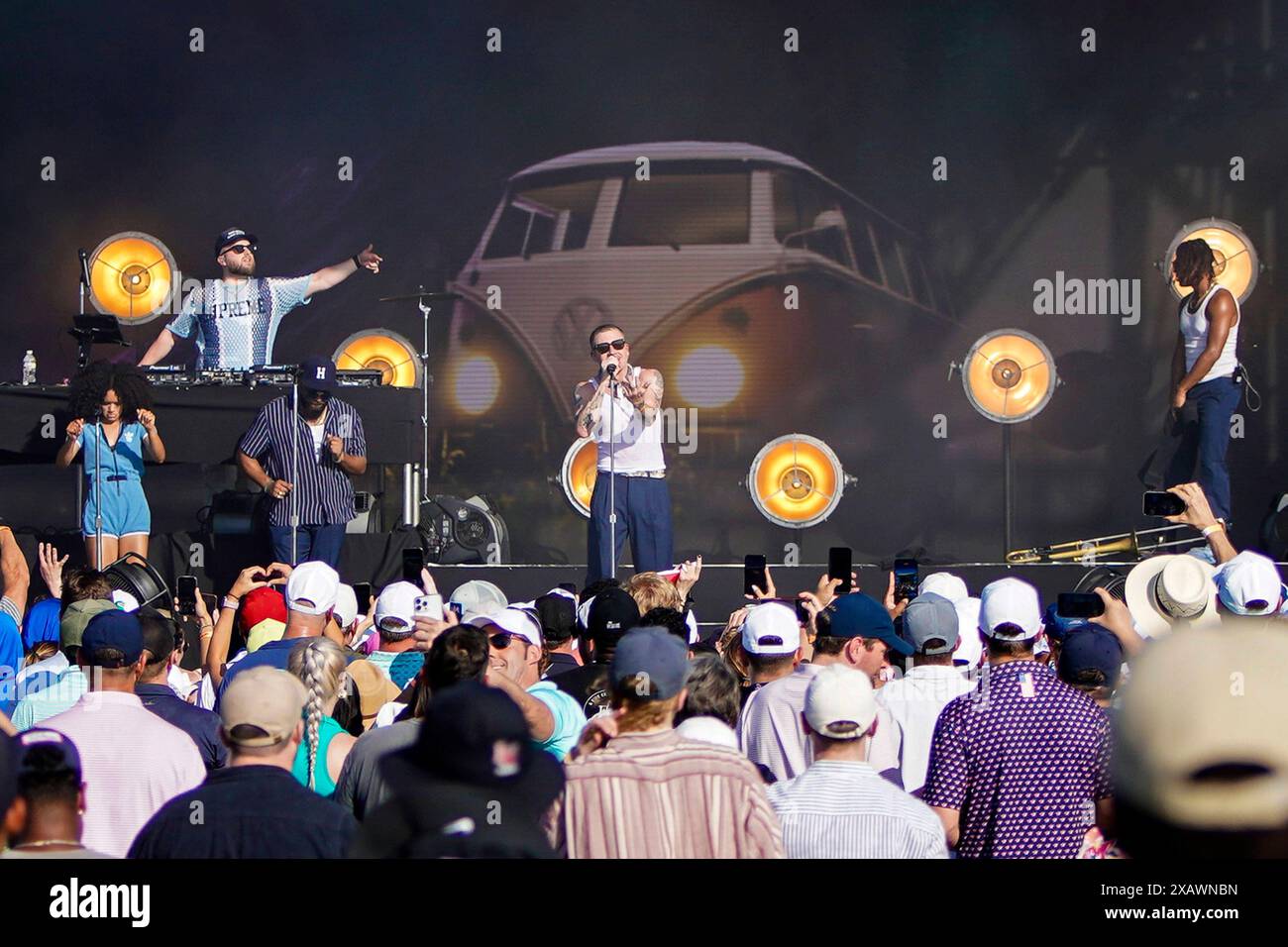 Macklemore live bei einem Konzert beim LIV Golf Event 2024 im Golf Club ...