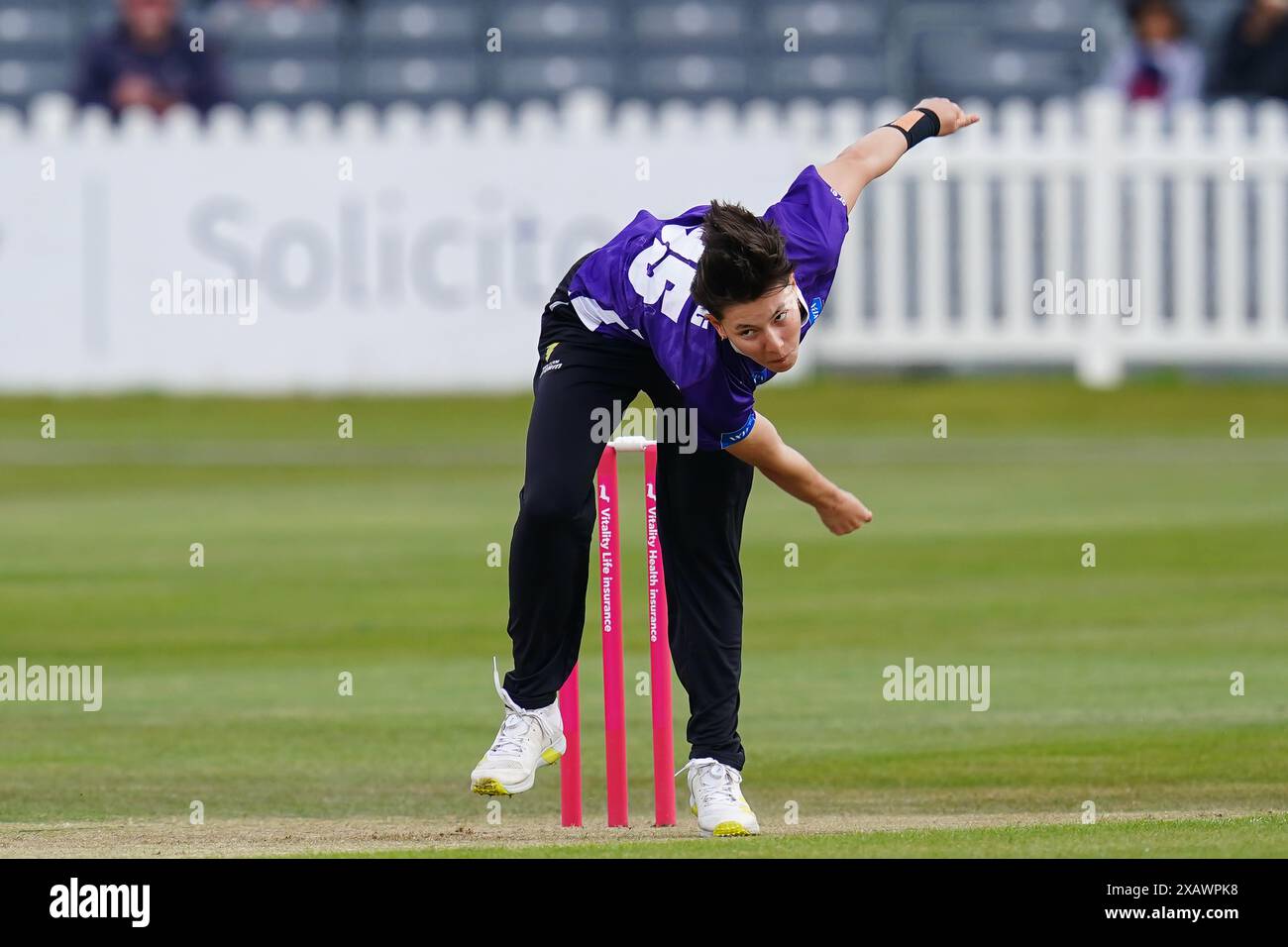 Issy wong hi-res stock photography and images - Alamy