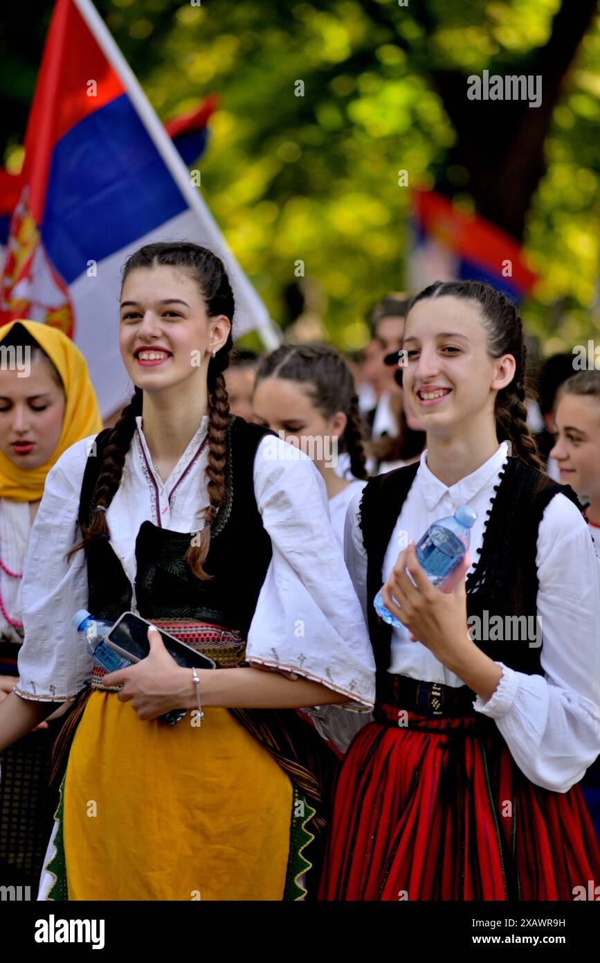 Young people wearing folklore costumes during the All-Serb Assembly ...
