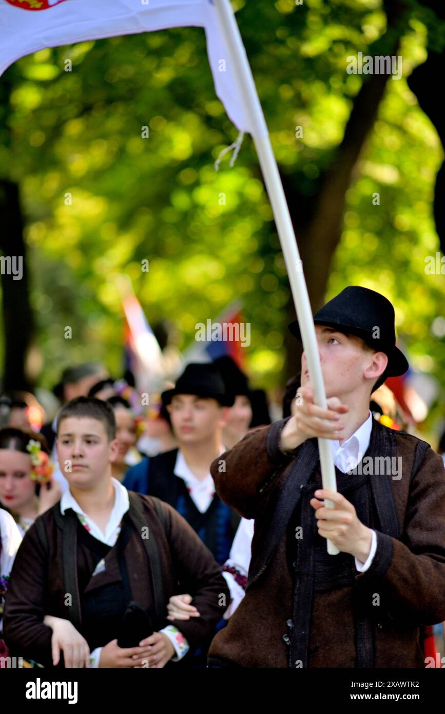 Young people wearing folklore costumes during the All-Serb Assembly ...