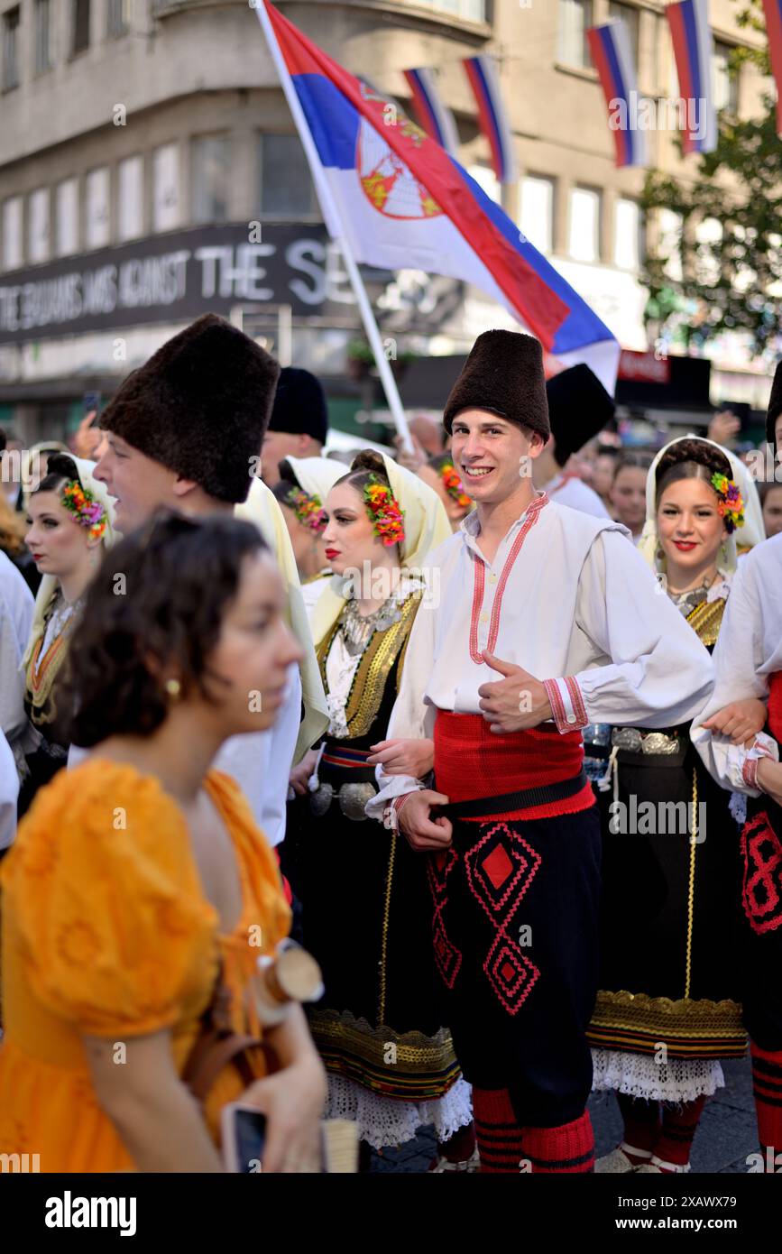 Young people wearing folklore costumes during the All-Serb Assembly ...