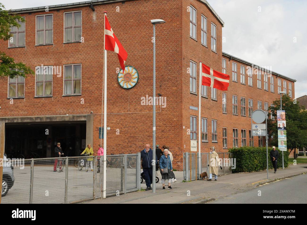Copenhagen/ Denmark/09 JUNE 2024/Danes heading to poll station to cst ...