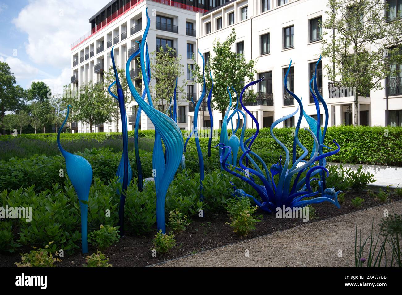 Mulberry square fiori hi-res stock photography and images - Alamy