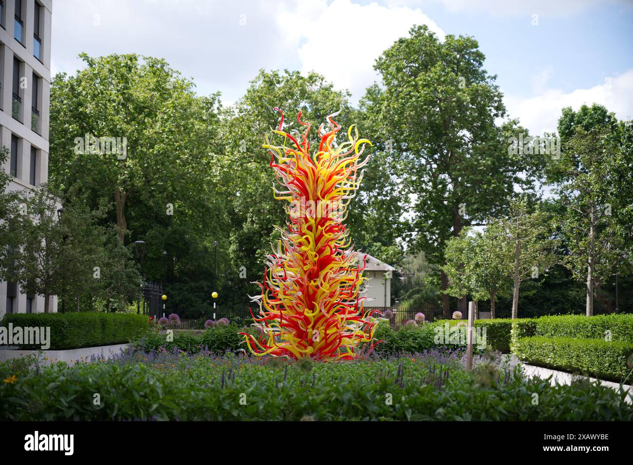 Electric yellow and deep coral tower hi-res stock photography and ...