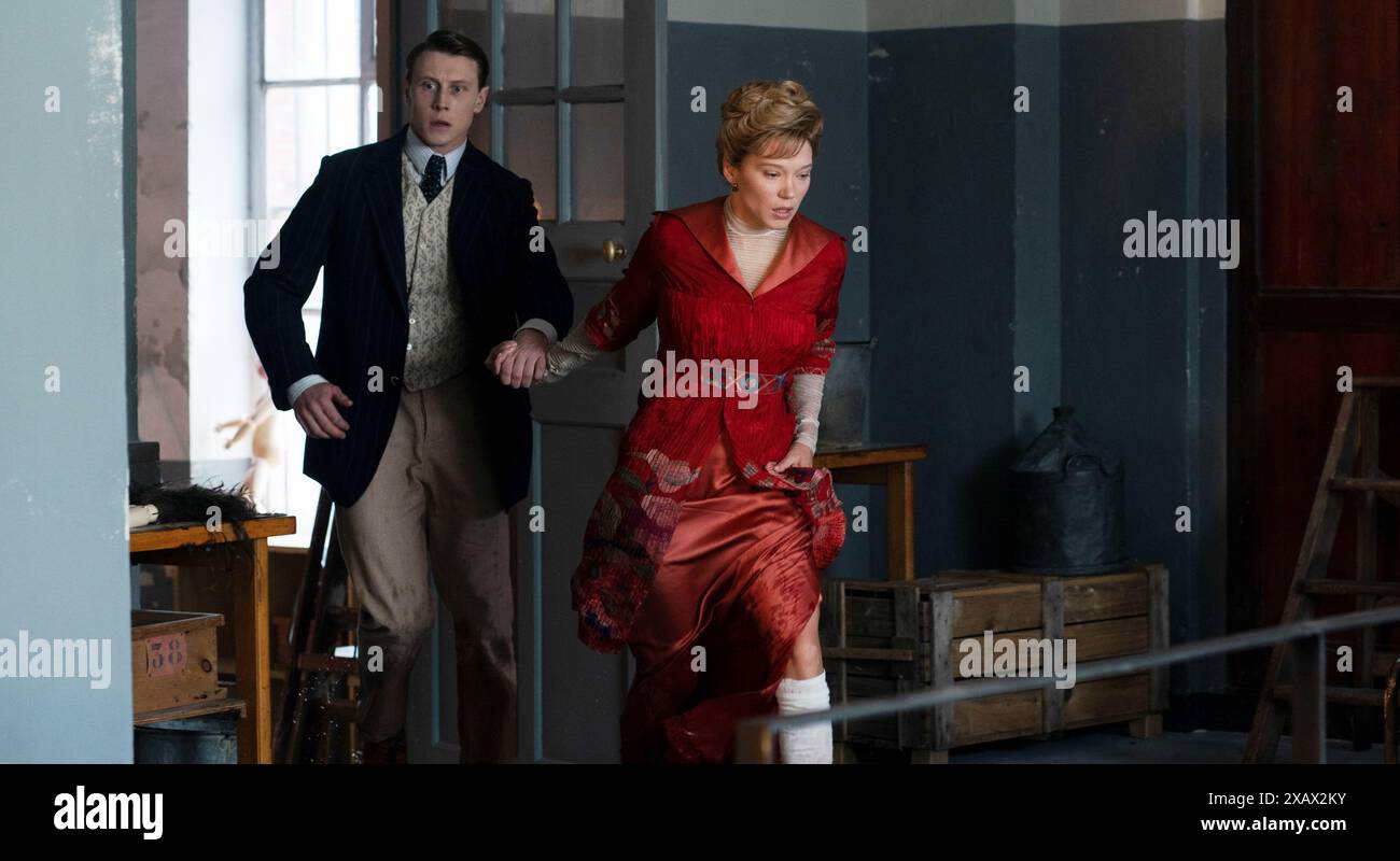 GEORGE MACKAY and LEA SEYDOUX in THE BEAST (2023) -Original title: LA ...