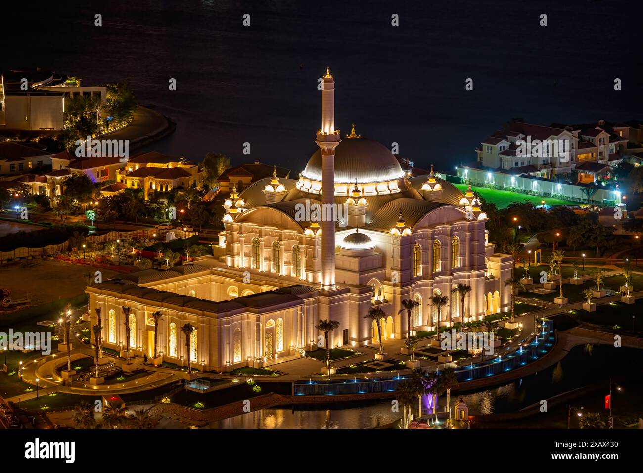 The Newly opened Hamad bin Jassim Mosque | The Pearl Island Stock Photo ...
