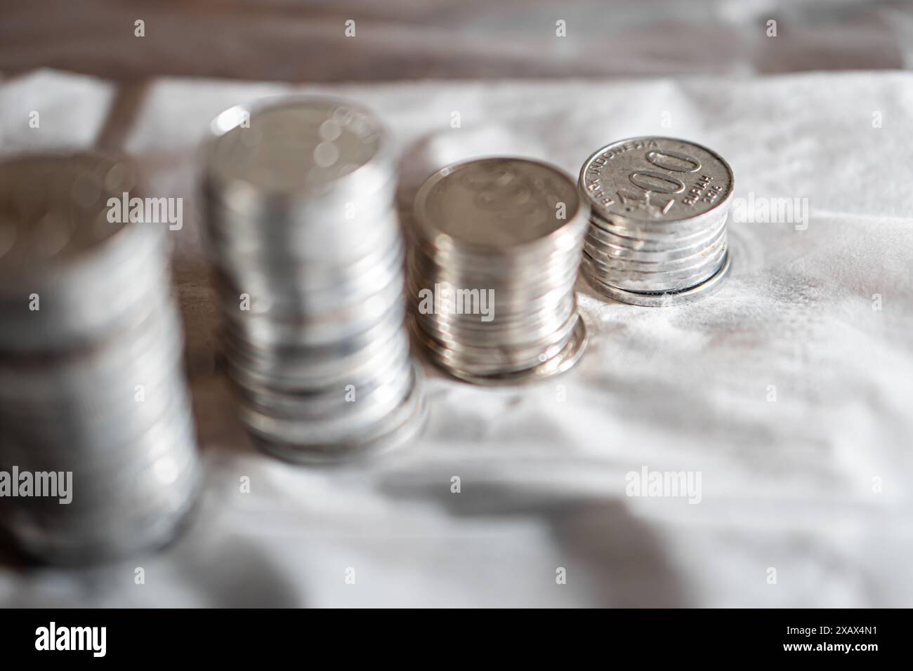 Savings yarn hi-res stock photography and images - Alamy