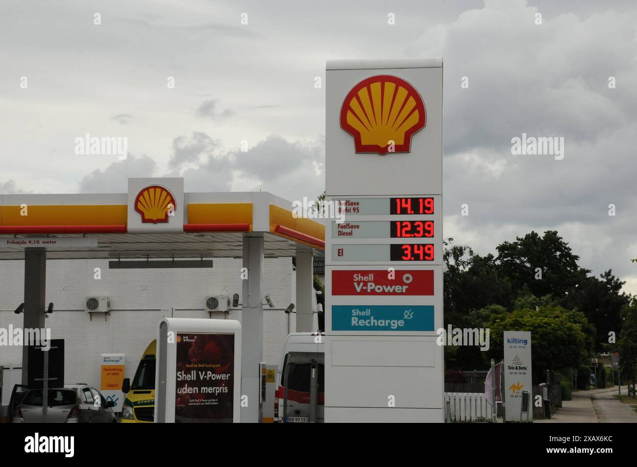 Copenhagen/ Denmark/09 JUNE 2024/Shell gas statios in kastrup danish ...