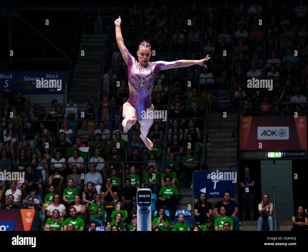 Jessica Schlegel (TuG Leipzig) turnt am Schwebebalken, Die Finals 2024 ...