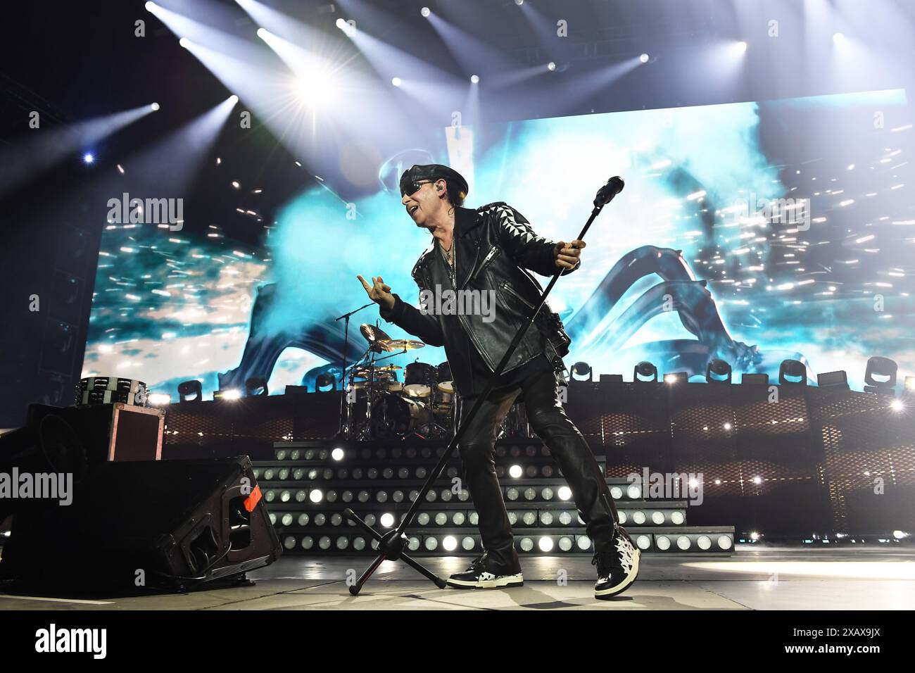 LONDON, ENGLAND - JUNE 08: Klaus Meine of ‘Scorpions’ performing at OVO ...