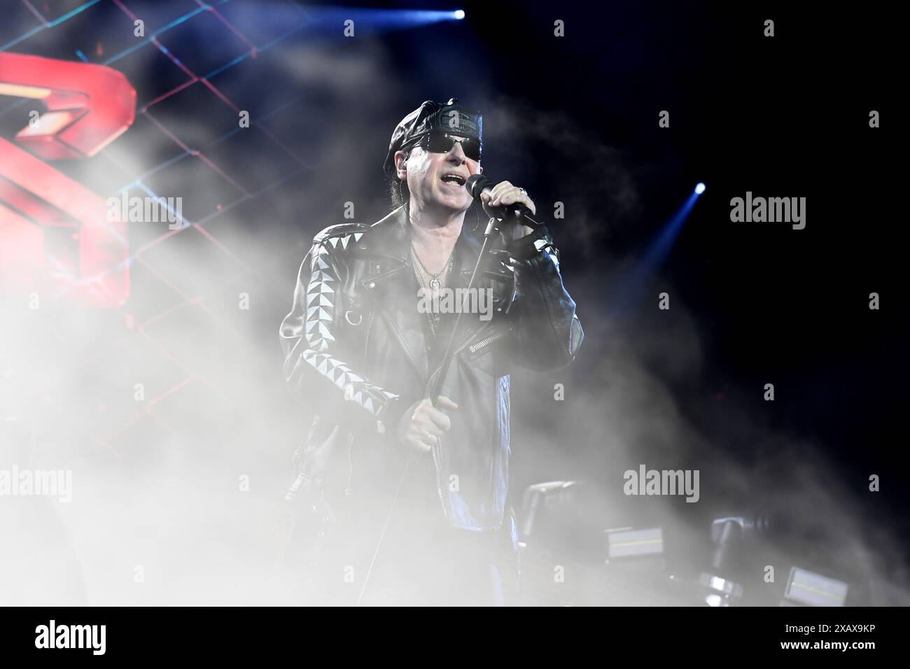 LONDON, ENGLAND - JUNE 08: Klaus Meine of ‘Scorpions’ performing at OVO ...