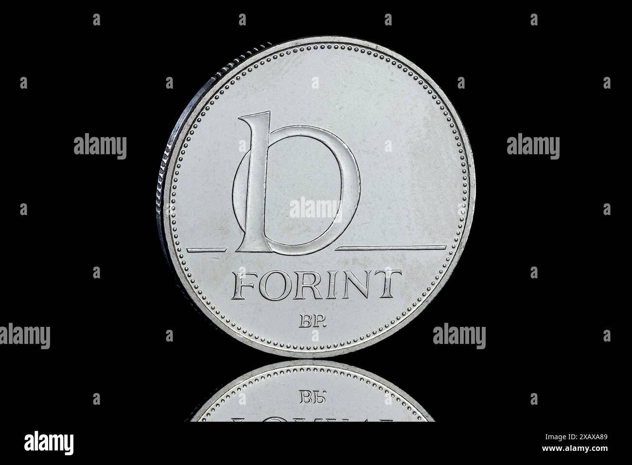 New Hungarian 10 Forint coin in honour of everyday heroes standing ...