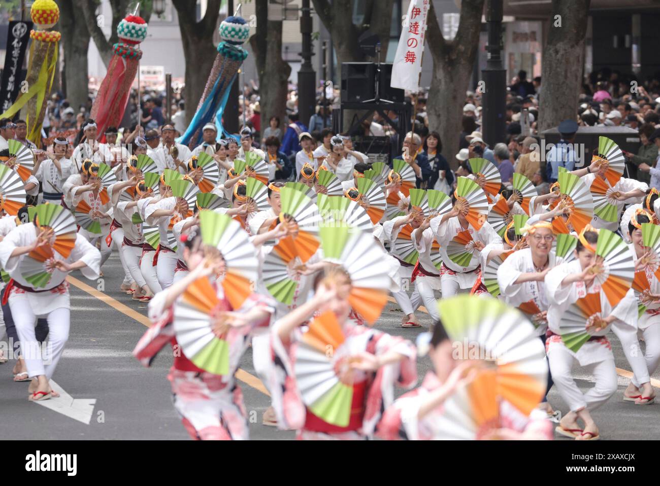 Dancers of Sendai Suzume, Sparrow festival of Miyagi Prefecture ...