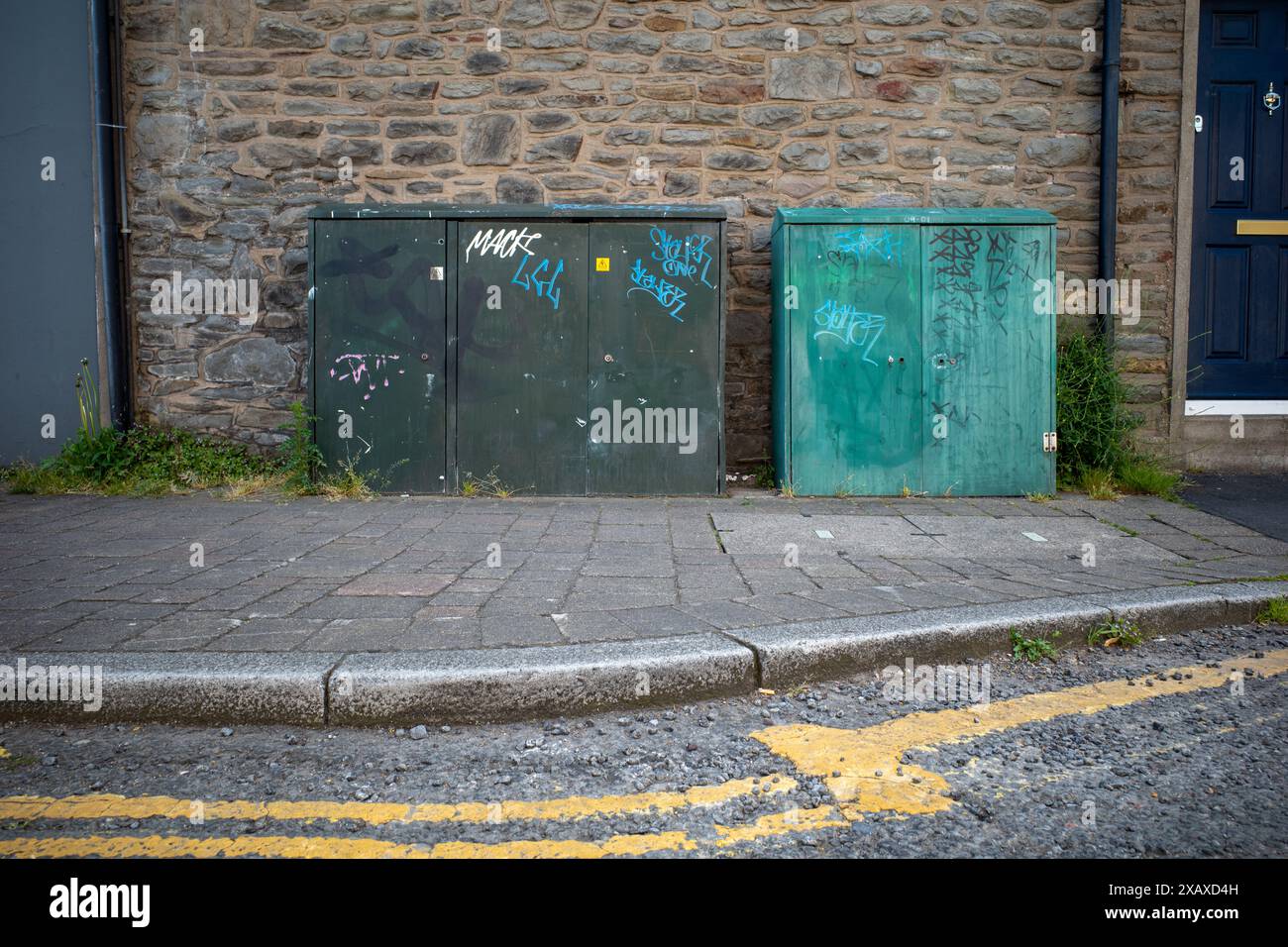 Openreach green box hi-res stock photography and images - Alamy