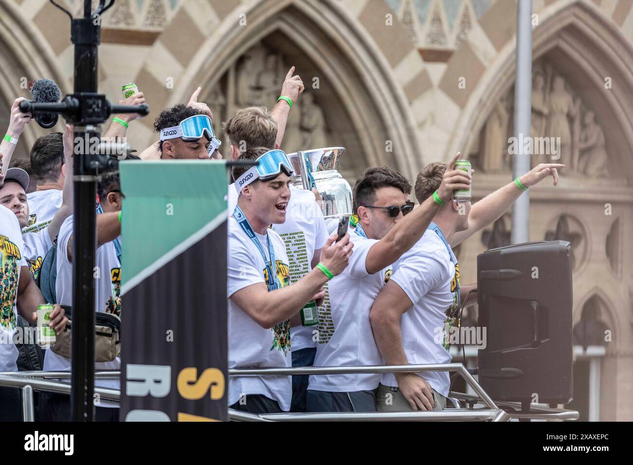 Gallagher premiership twickenham hi-res stock photography and images ...