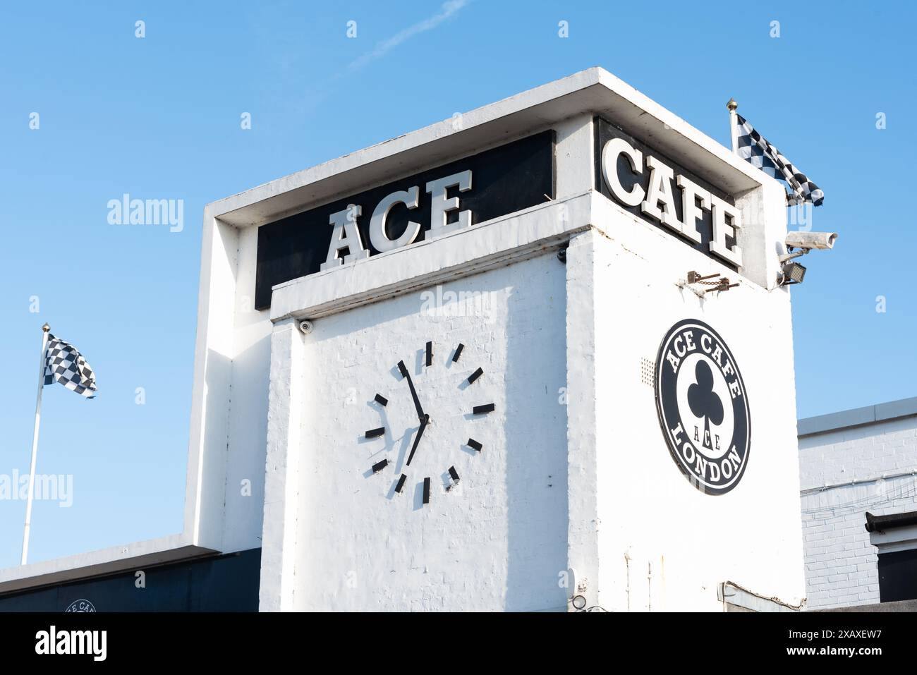 The ace cafe clock hi-res stock photography and images - Alamy