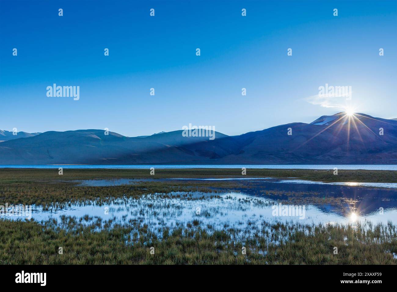 Sunrise at Tso Morir. Ladakh, India Stock Photo - Alamy