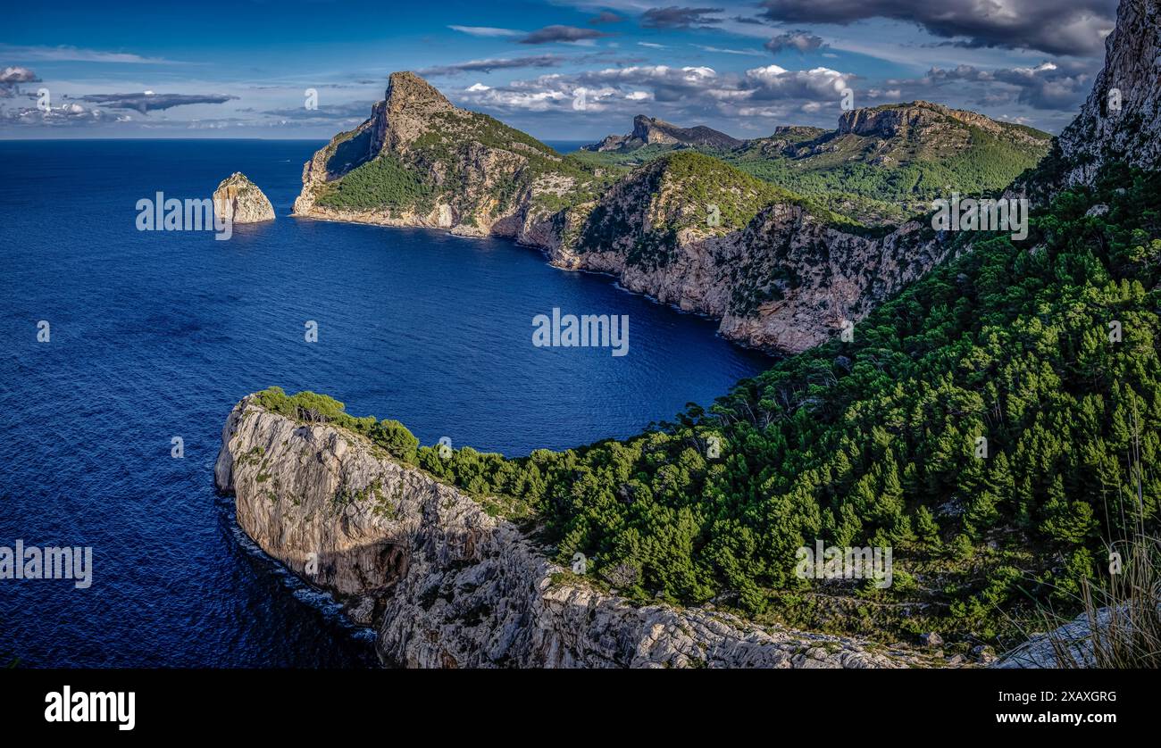 Colomer viewpoint, "Mirador de sa Creueta", Formentor, Mallorca ...