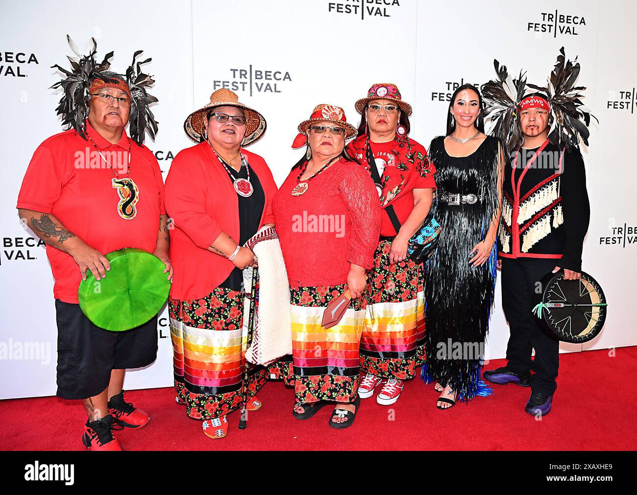 Heidi Todacheene (2nd from R) poses with guests at the "Missing From ...