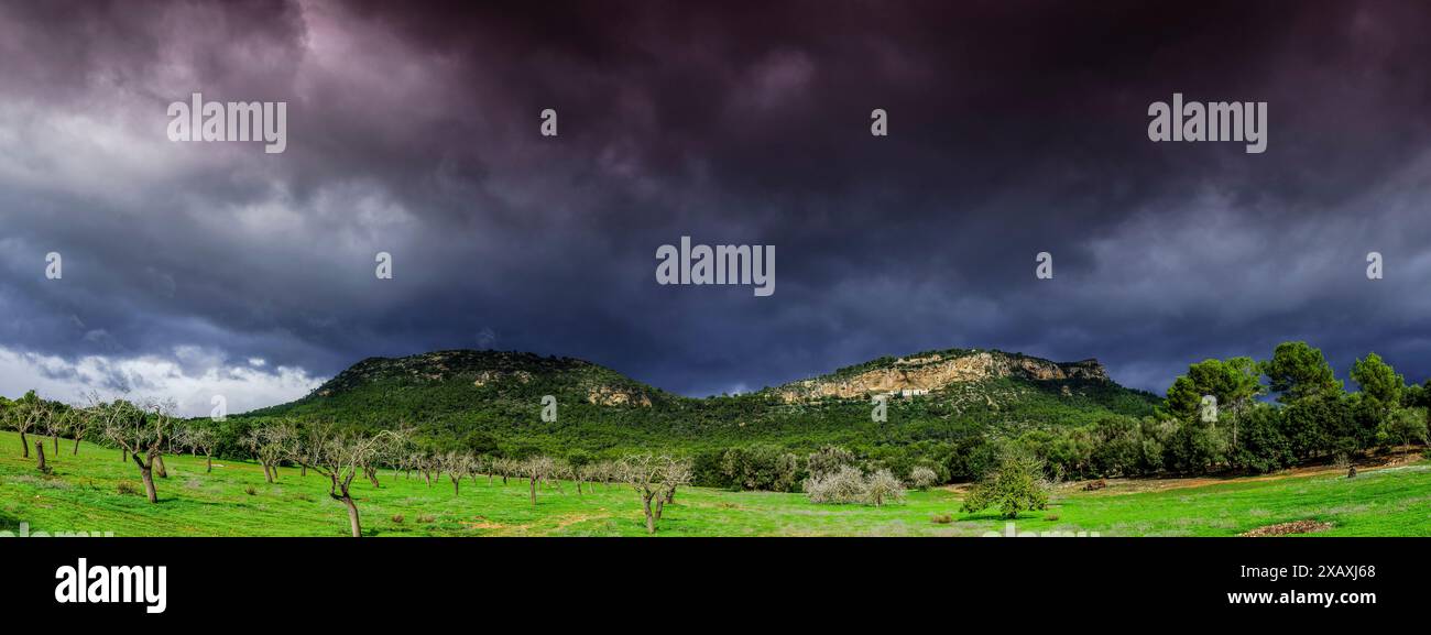 Puig de randa 543 meters hi-res stock photography and images - Alamy