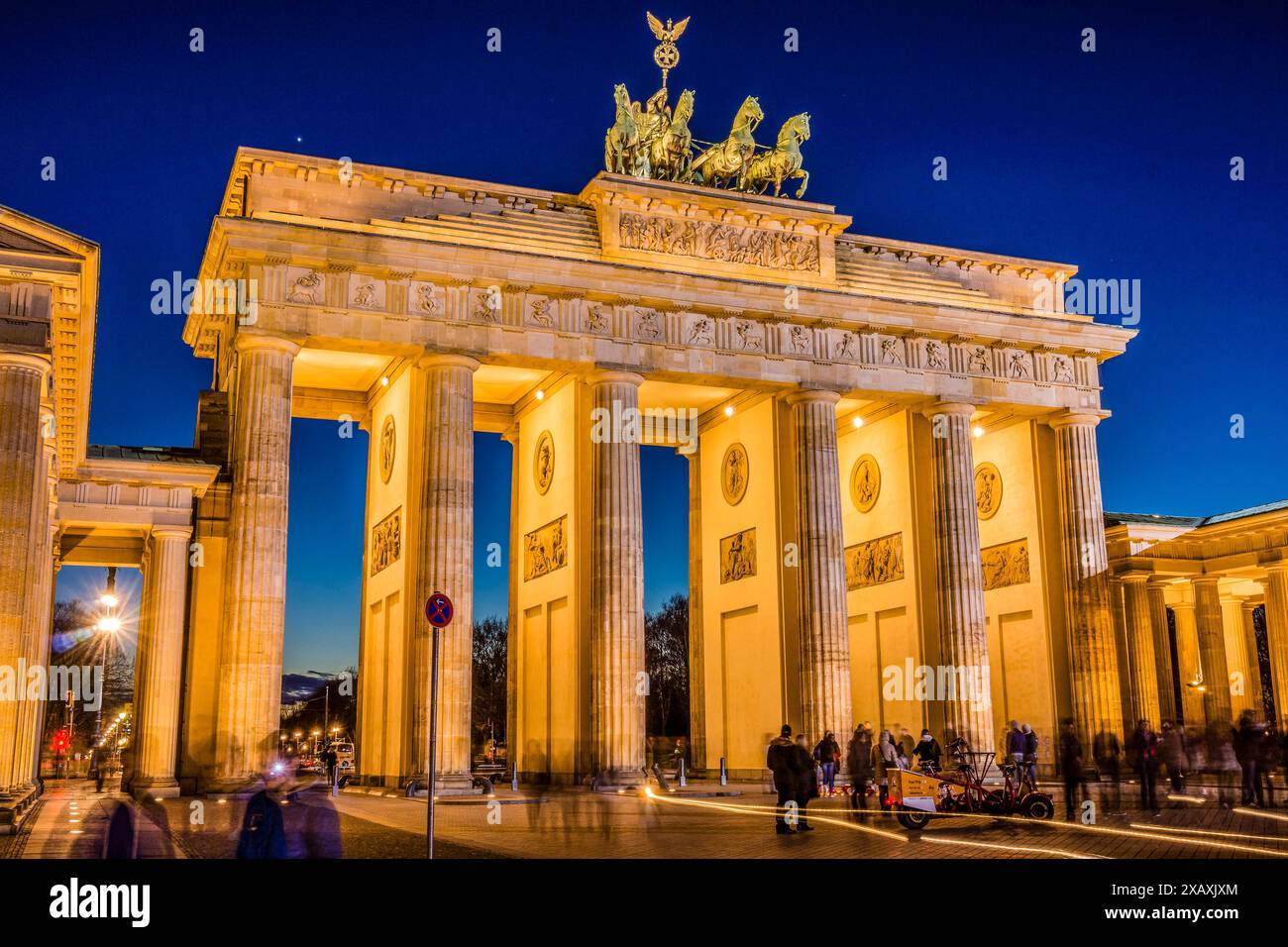 Ornamental quadriga, Brandenburg Gate, designed by architect Carl ...