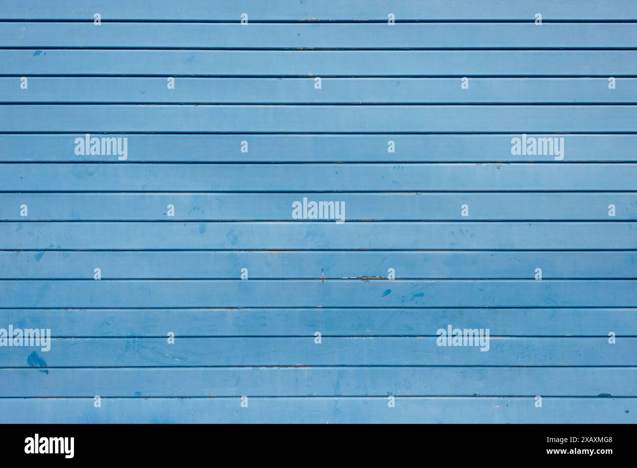 Blue corrugated metal door hi-res stock photography and images - Alamy