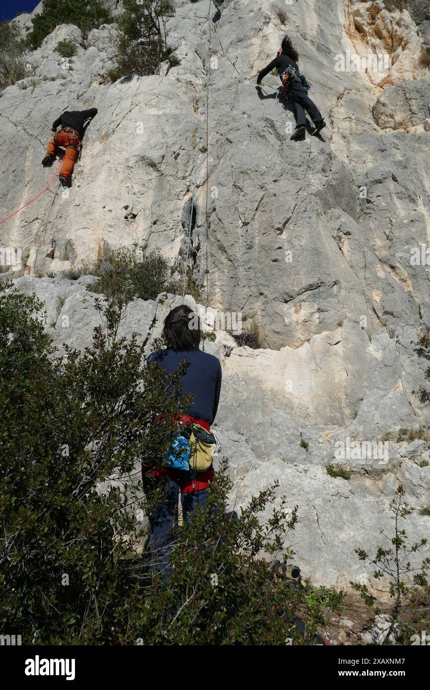 Climbing on the cliffs of the mount Faron in Toulon Stock Photo - Alamy
