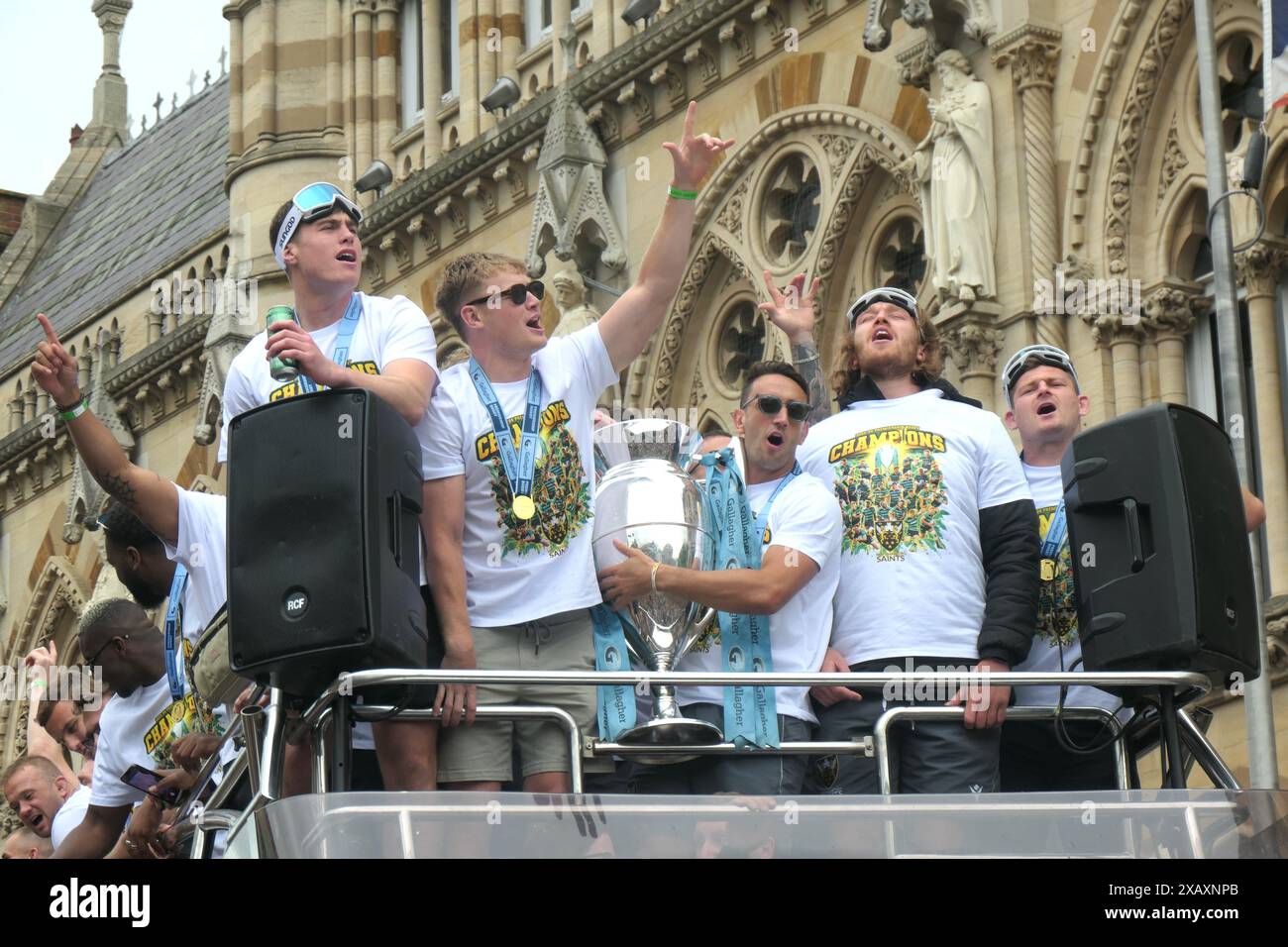 Northampton Saints Rugby team winners celebrating the premiership win ...