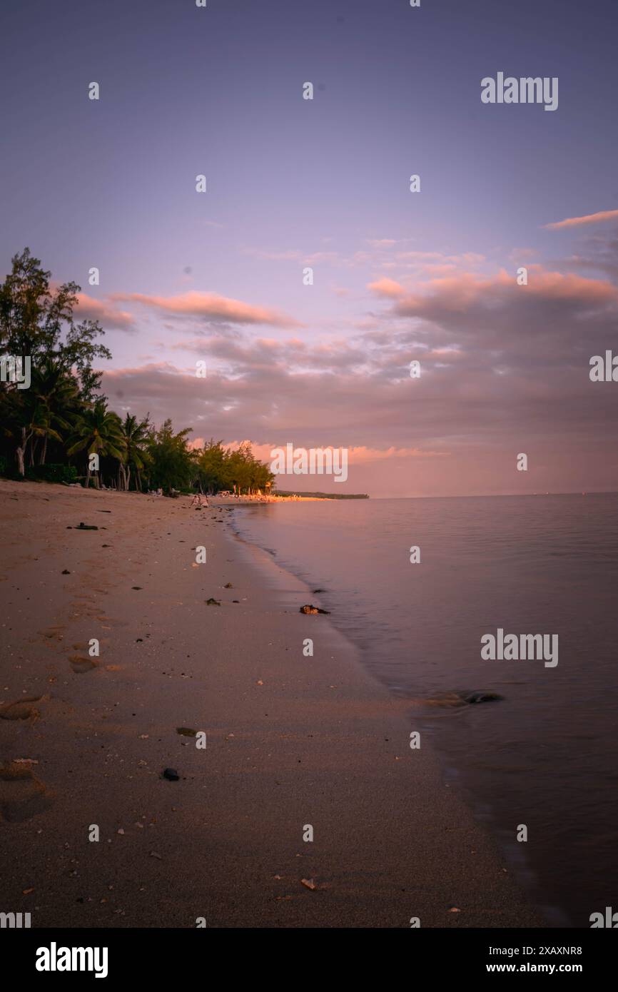 Sand beach in Indian Ocean during the sunset, Mauritius Stock Photo - Alamy