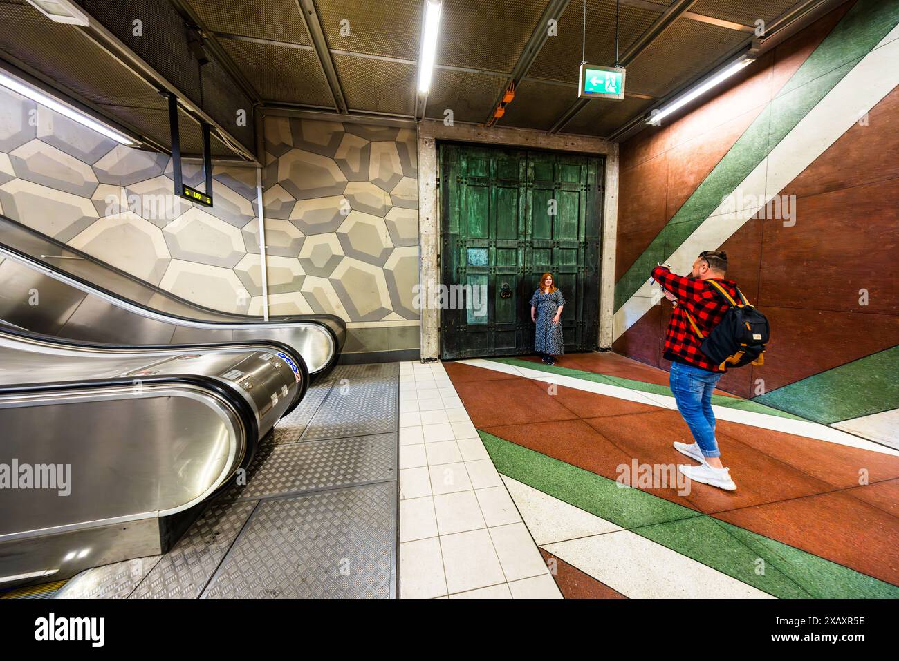 Subway art in Stockholm, Kungsträdgården metro station in Stockholm ...