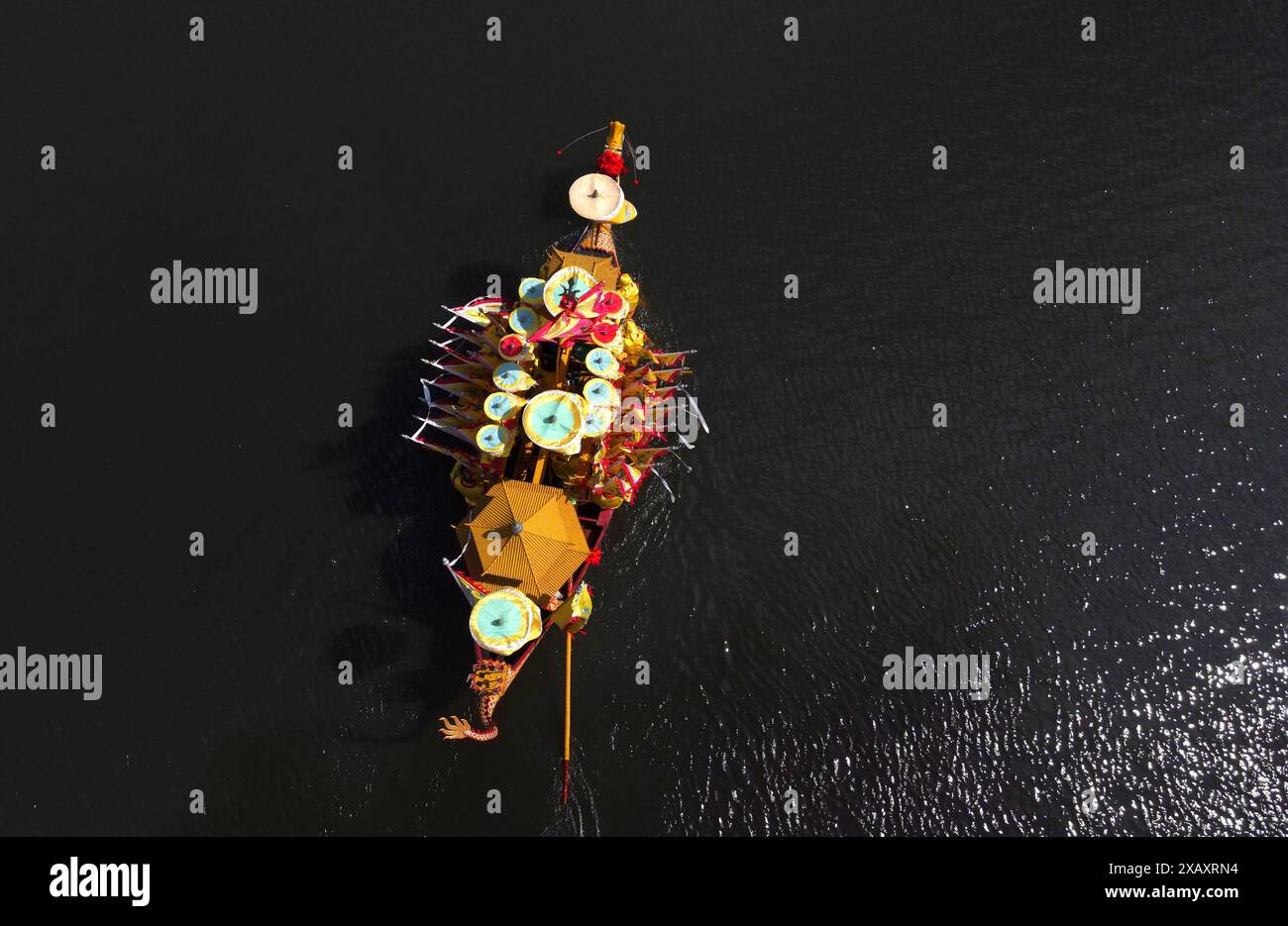 (240609) -- SHANGHAI, June 9, 2024 (Xinhua) -- An aerial drone photo ...