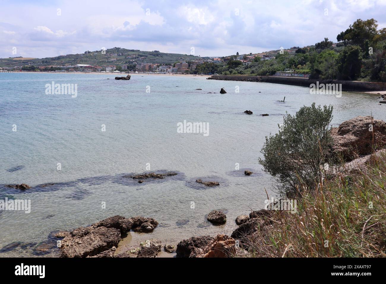 Spiaggia di caletta hi-res stock photography and images - Alamy