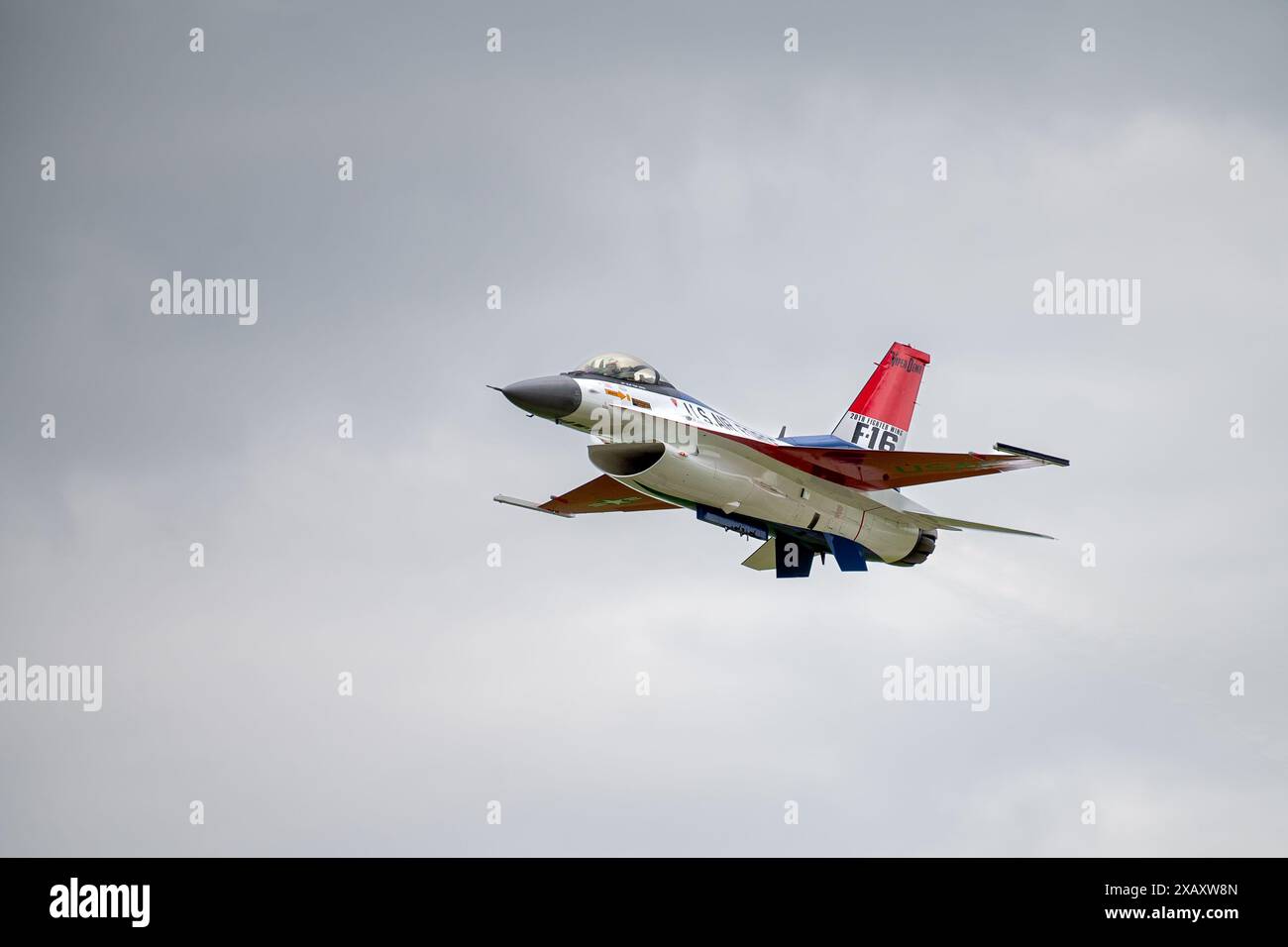 U.S. Air Force Capt. Taylor “FEMA” Hiester, F-16 Viper Demonstration ...