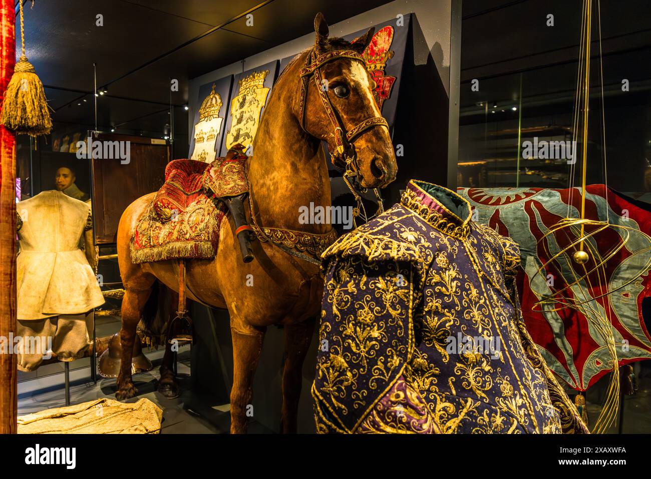 The Royal Armoury (Livrustkammaren) Royal museum with 500 years of ...