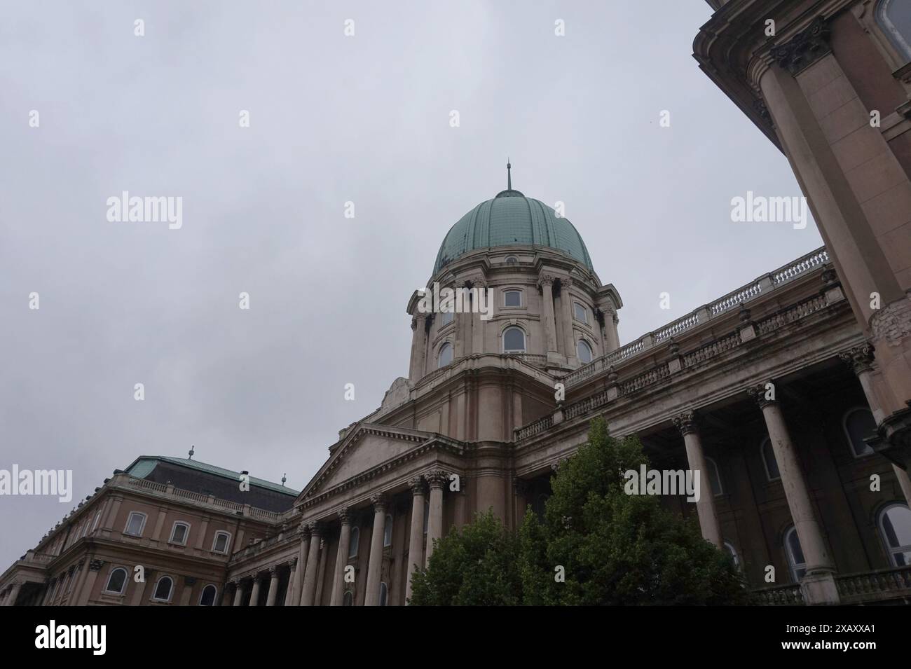 Buda castle hungarian national gallery hi-res stock photography and ...