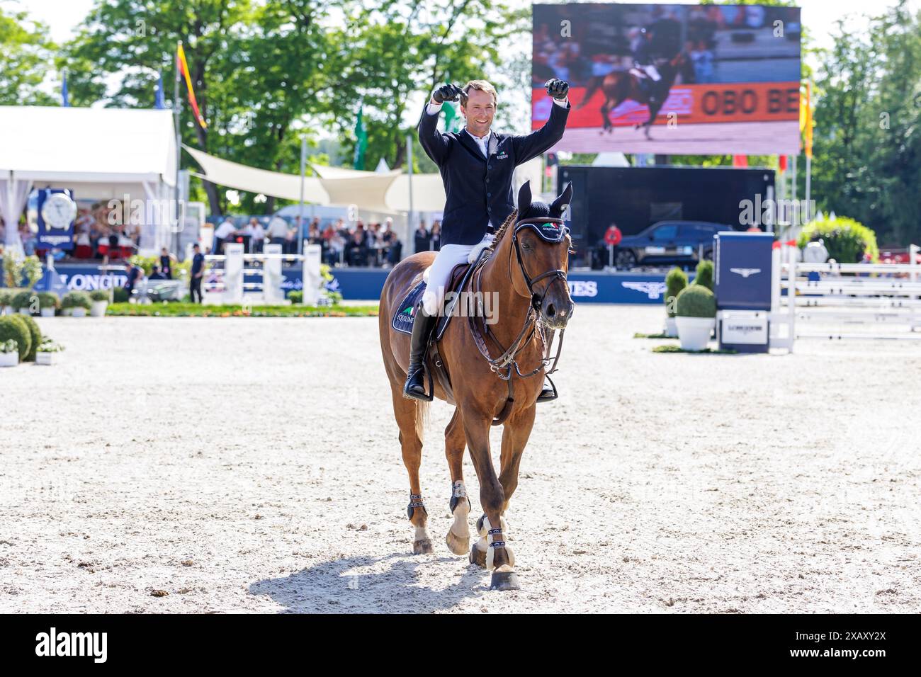 Balve, Germany. 09th June, 2024. Equestrian sport: Jumping, German ...