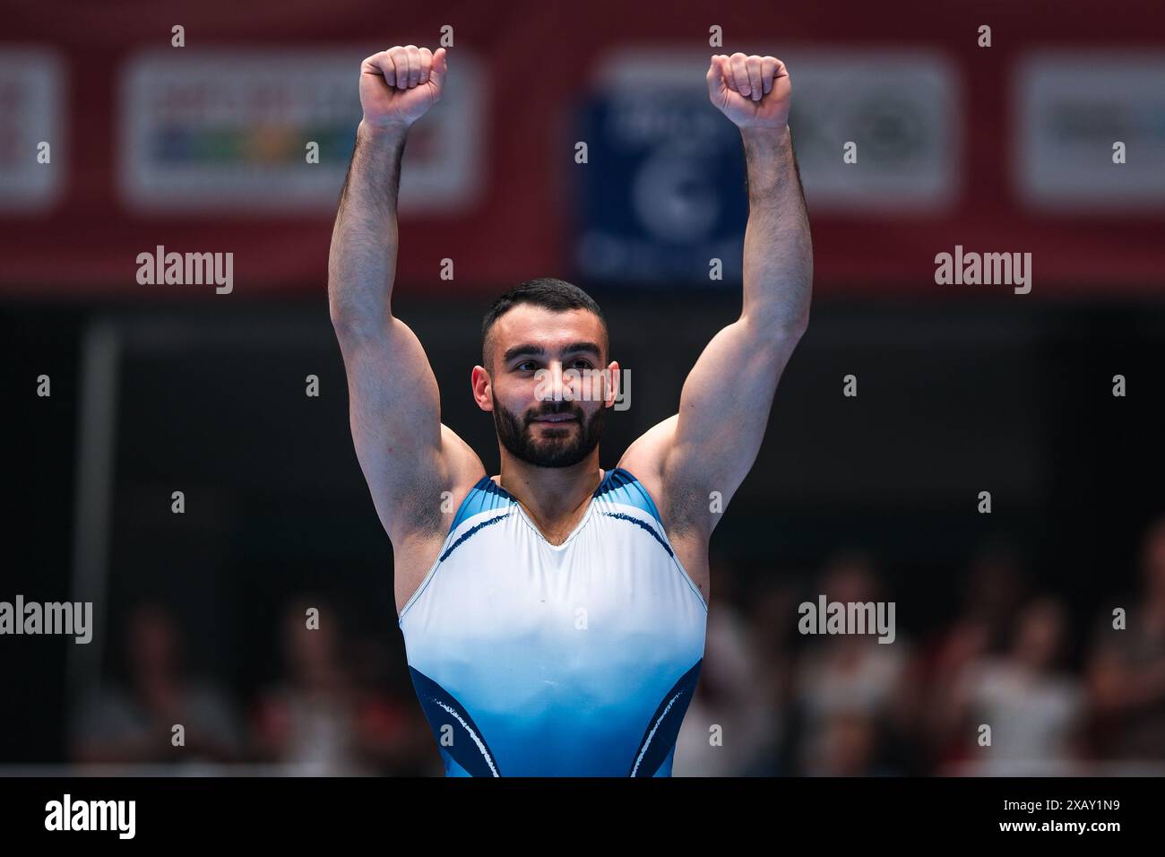 Artur Sahakyan (TB Altendorf Essen) bei der Siegerehrung, Die Finals ...