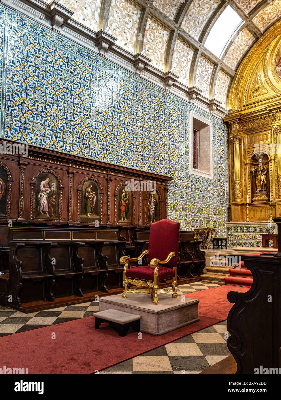 Interior of Faro Cathedral, Se Catedral in Faro, Algarve in Portugal ...