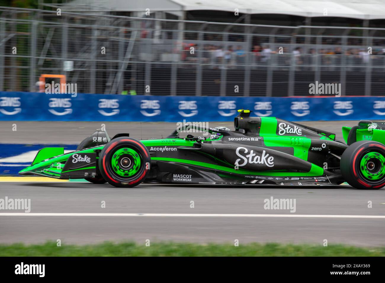Red bull f1 2024 max china hi-res stock photography and images - Alamy