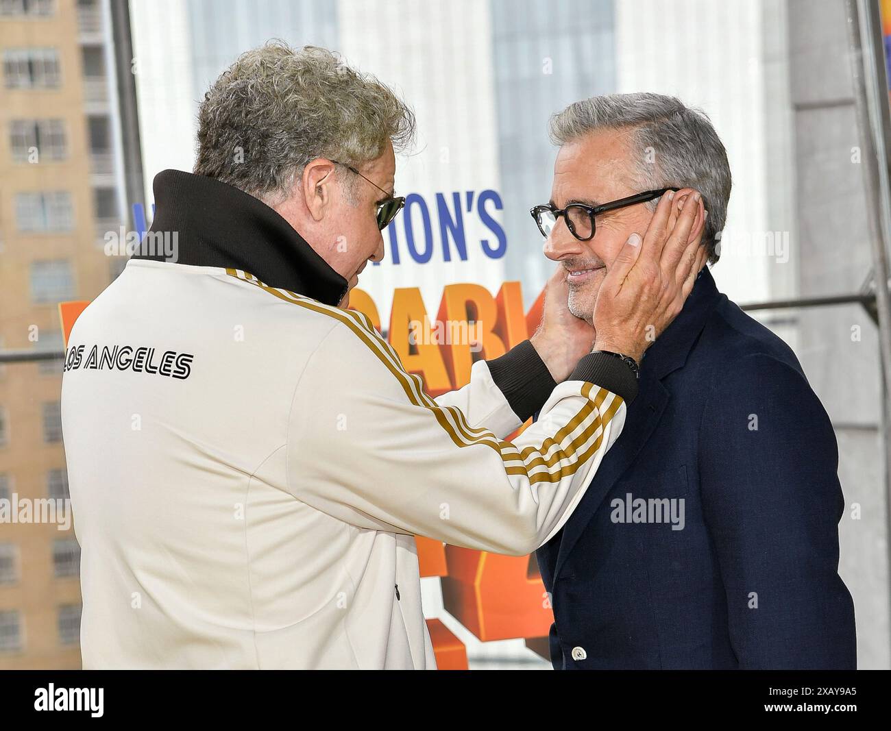 Will Ferrell, left, and Steve Carell attend the premiere of "Despicable ...