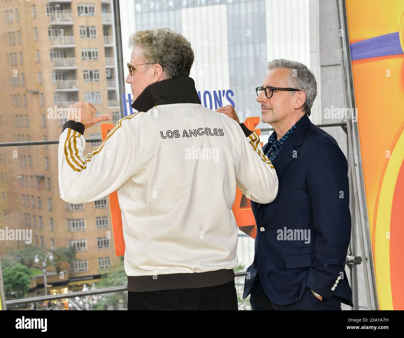 Will Ferrell, left, and Steve Carell attend the premiere of "Despicable ...