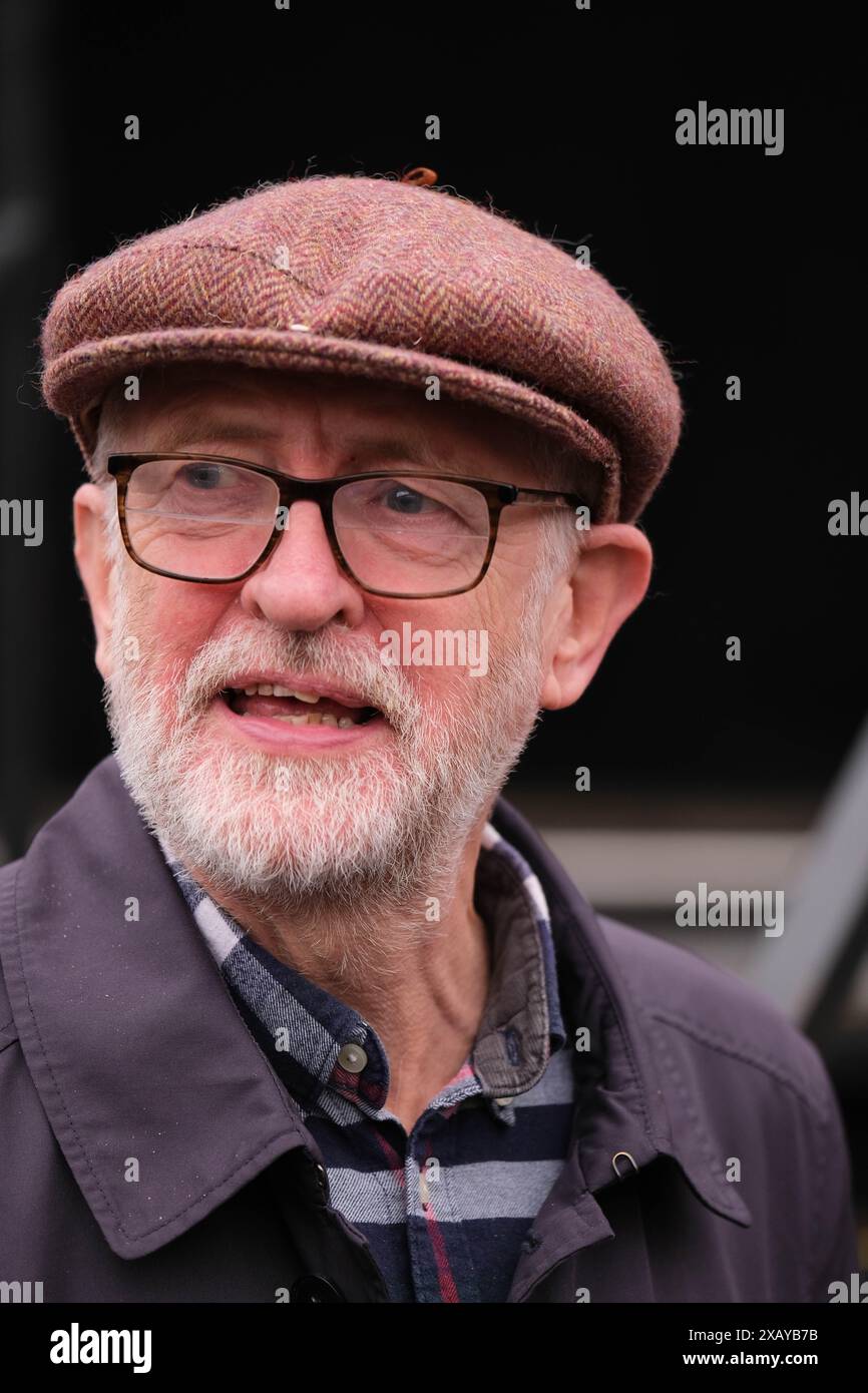 Sir mark young hi-res stock photography and images - Alamy
