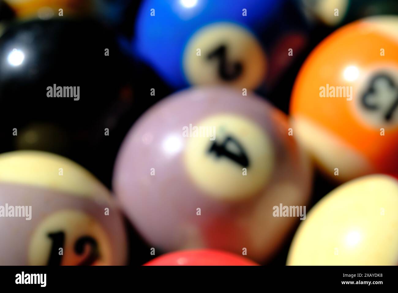Pool table balls hi-res stock photography and images - Alamy