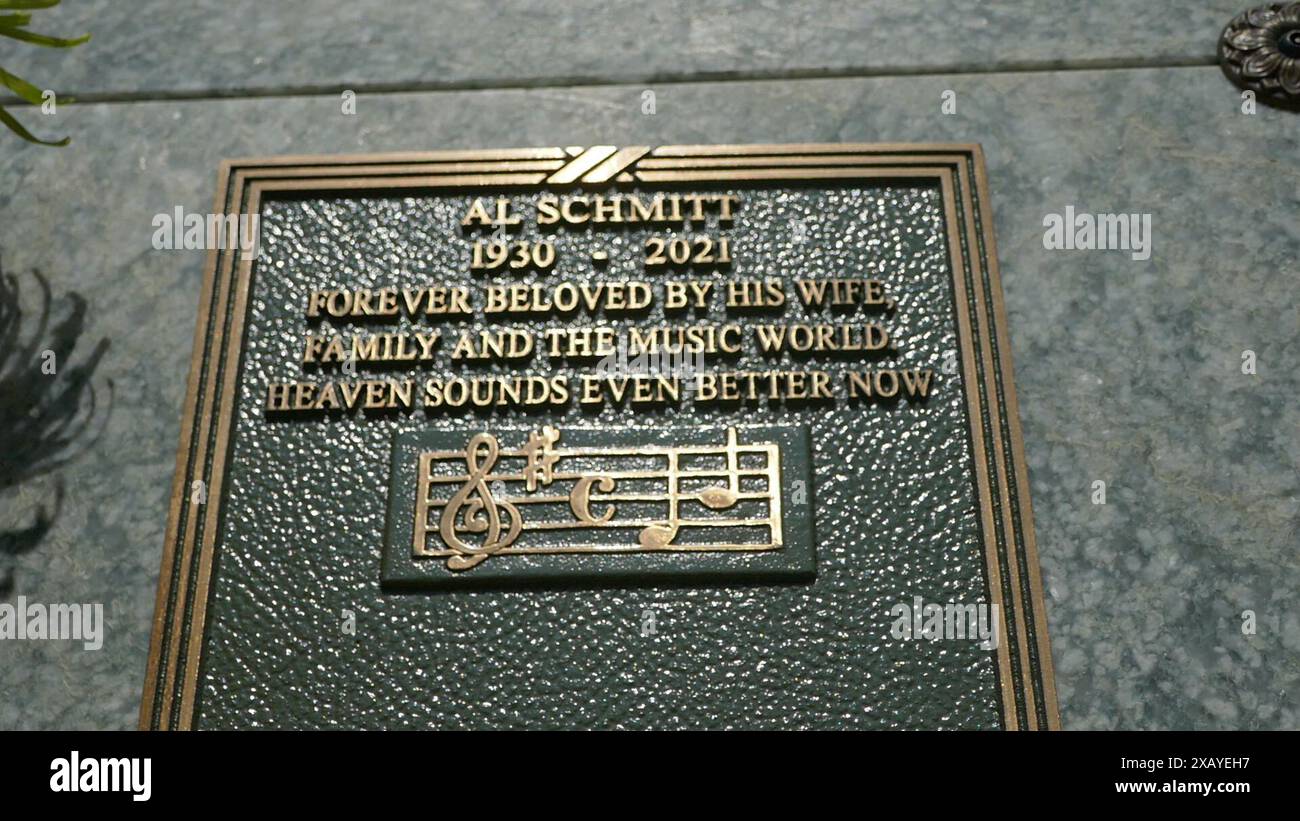 Los Angeles, California, USA 6th June 2024 Record Producer/Engineer Al Schmitt Grave in Court of ...