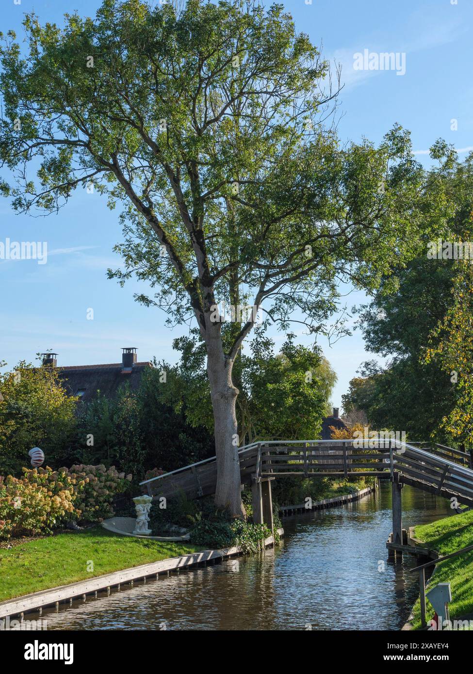 Wooden bridge under water hi-res stock photography and images - Alamy