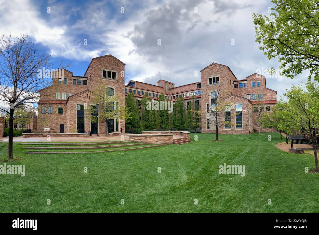 Boulder colorado university building hi-res stock photography and ...