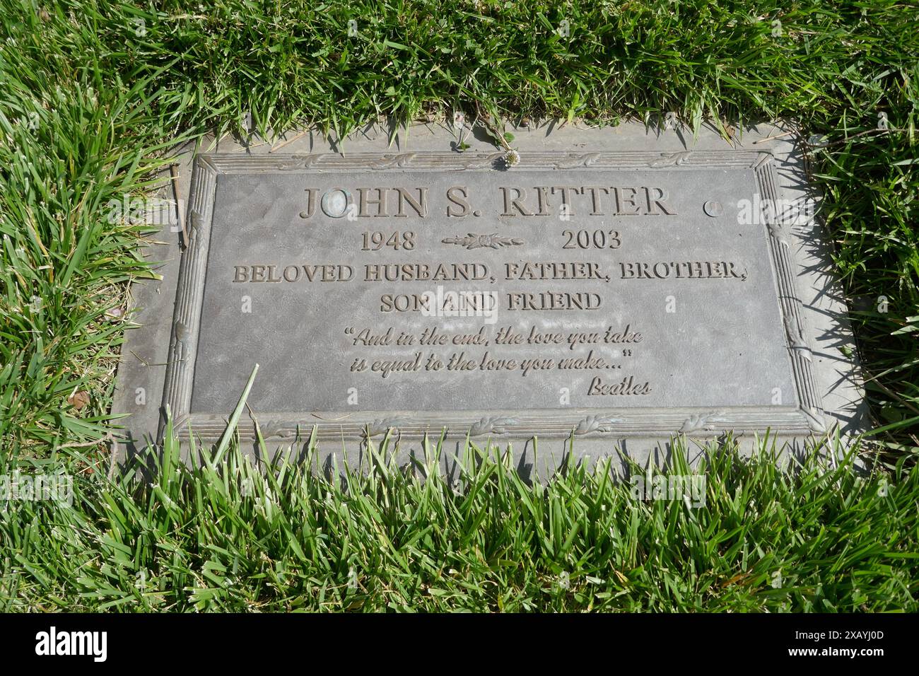 John Ritter Grab John Ritter's Grave (photo)