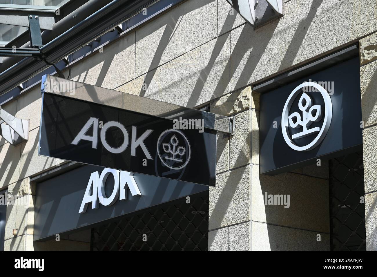 Logo Schriftzug Allgemeine Ortskrankenkasse AOK. Die Gesundheitskasse ...