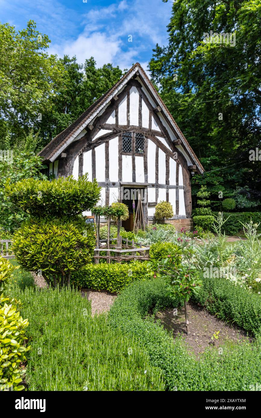 Bournville, UK. 9th June, 2024. A summers day at Selly Manor, a ...