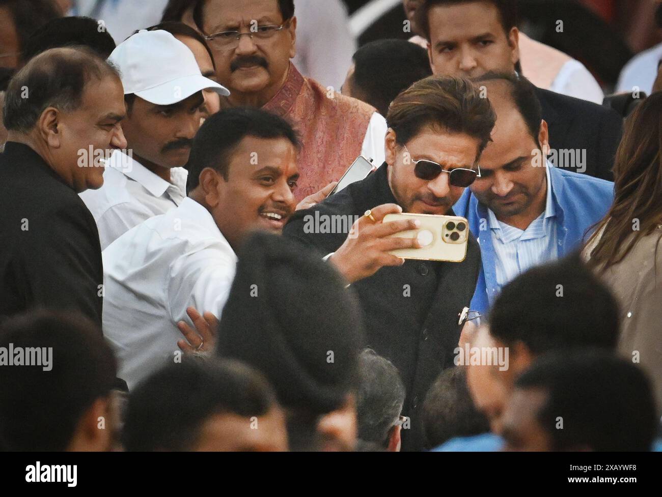 NEW DELHI, INDIA - JUNE 9: Bollywood actor Shahrukh Khan during the ...